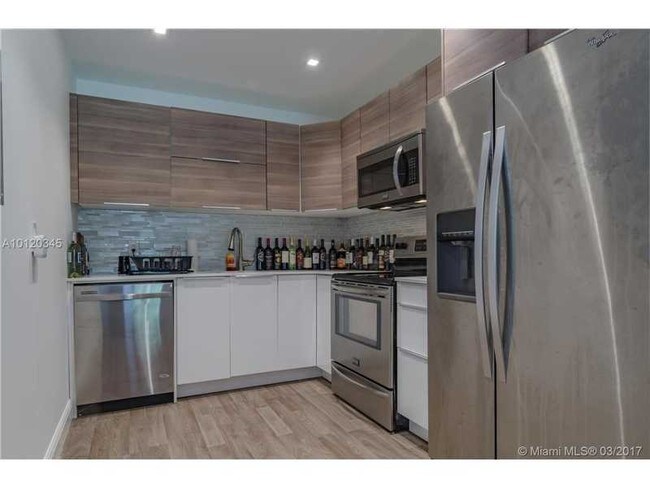 The Falls of Inverrary - Apartments in Lauderhill, FL | Apartments.com