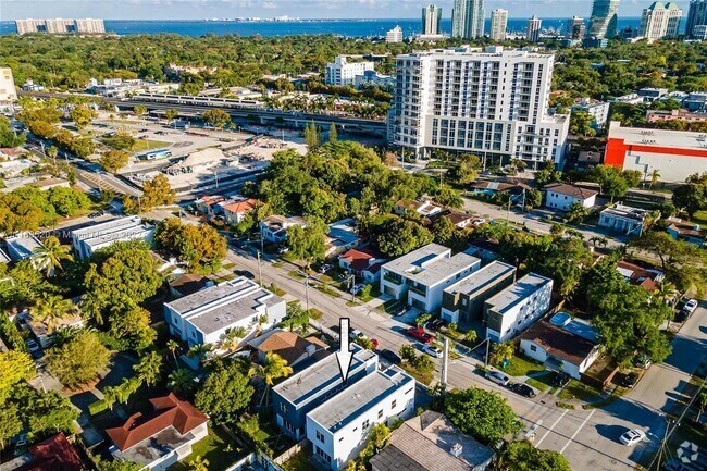Duplex for Rent in Miami, FL - 285 Rentals | Apartments.com