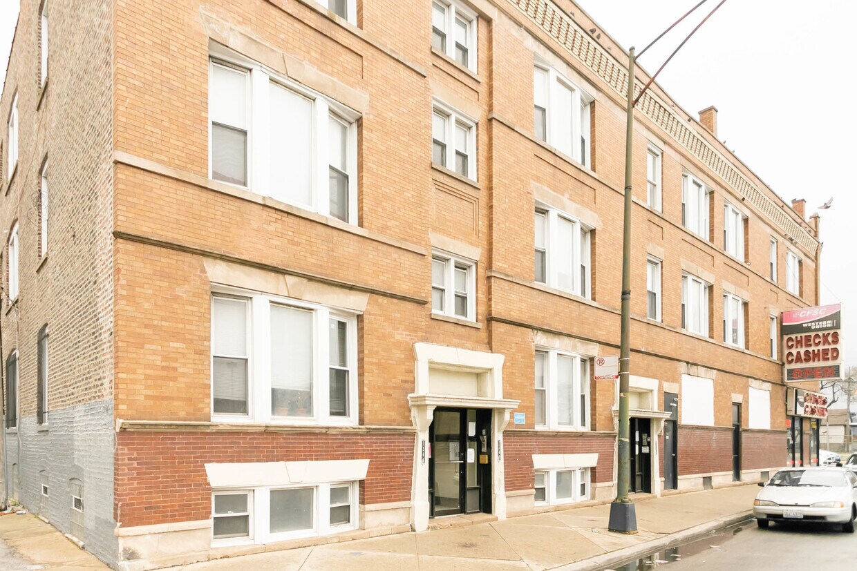 3407 W North Ave, Chicago, IL 60647 - House Rental in Chicago, IL ...