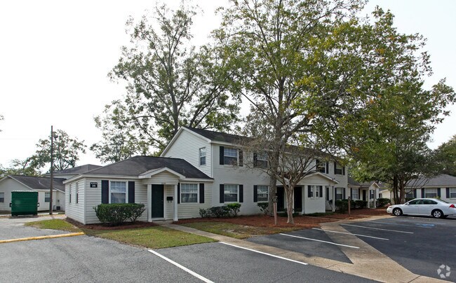 Legacy Oaks at Spring Hill Apartments Rentals - Mobile, AL | Apartments.com