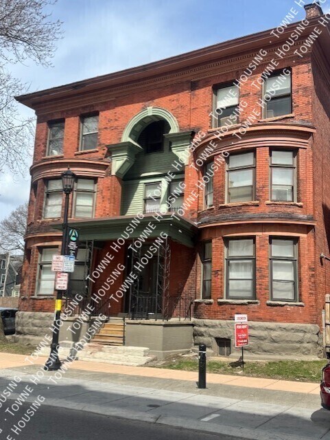 215 Allen St Unit 3, Buffalo, NY 14201 - Room for Rent in Buffalo, NY ...