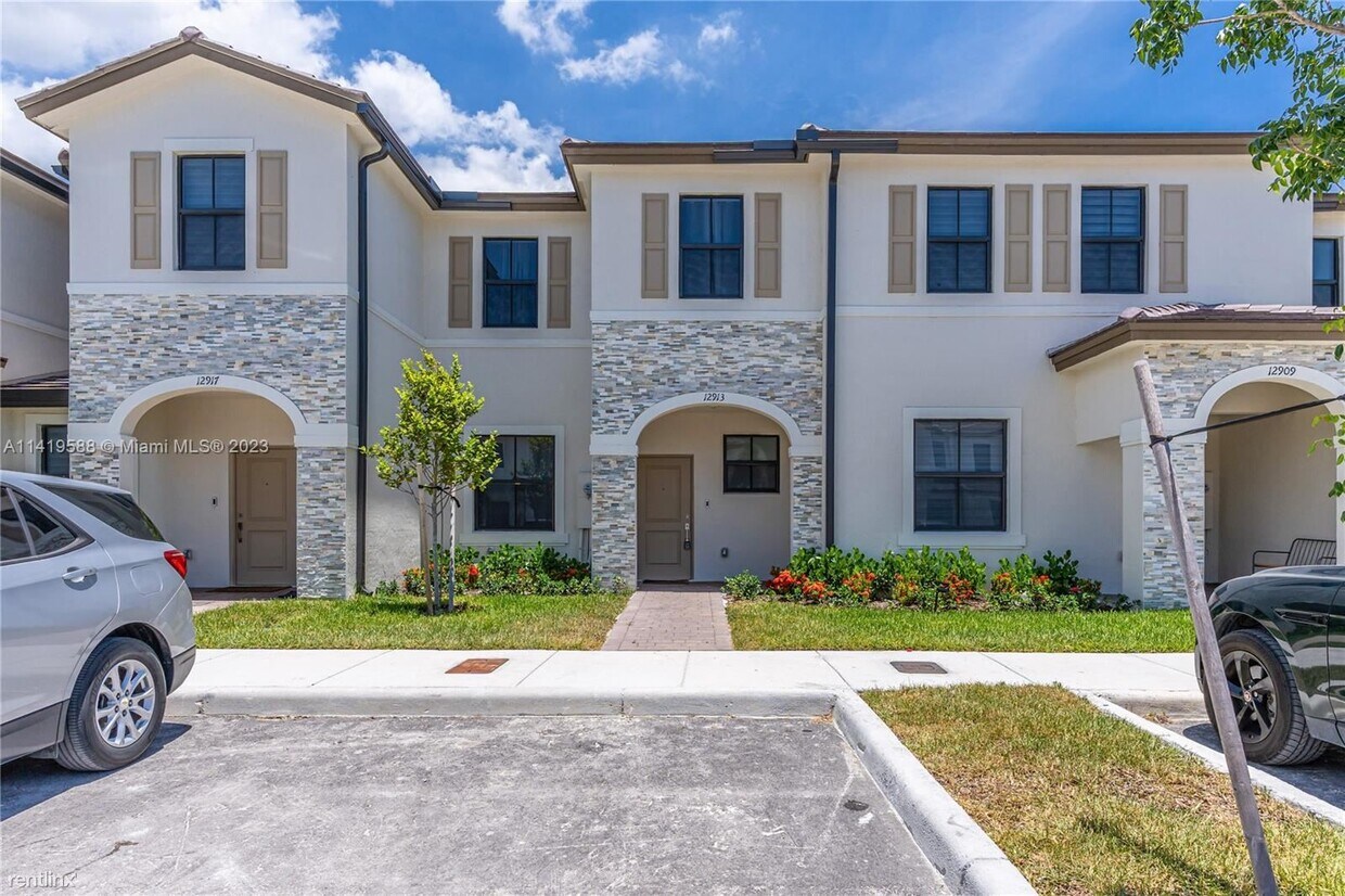 12913 SW 232nd Ln, Princeton, FL 33032 - House Rental in Princeton, FL ...