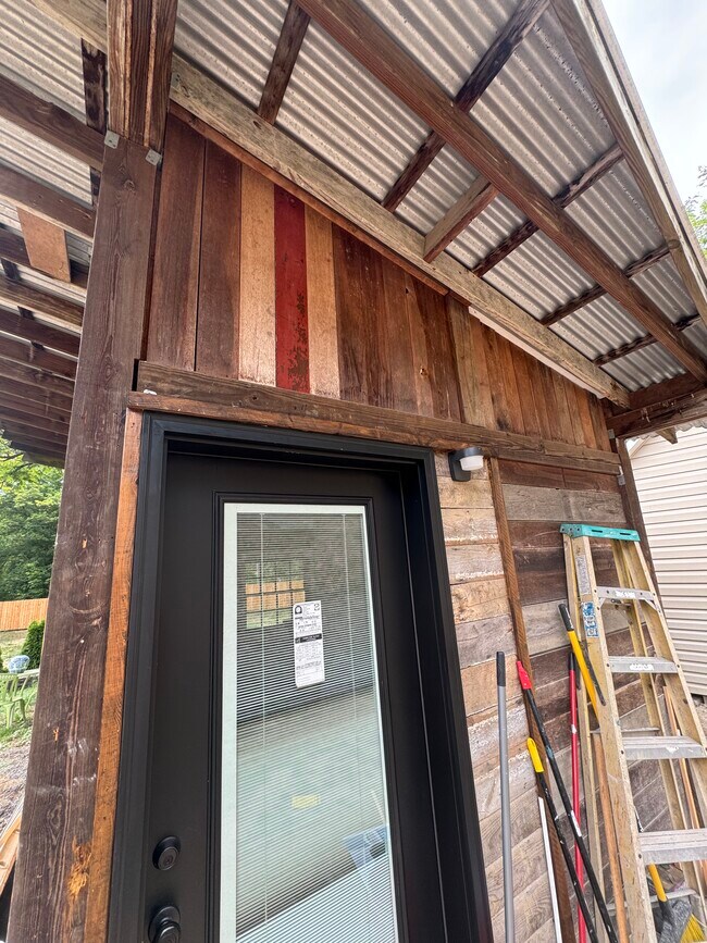 Loft Apartments for Rent Near Shanks WV | Apartments.com