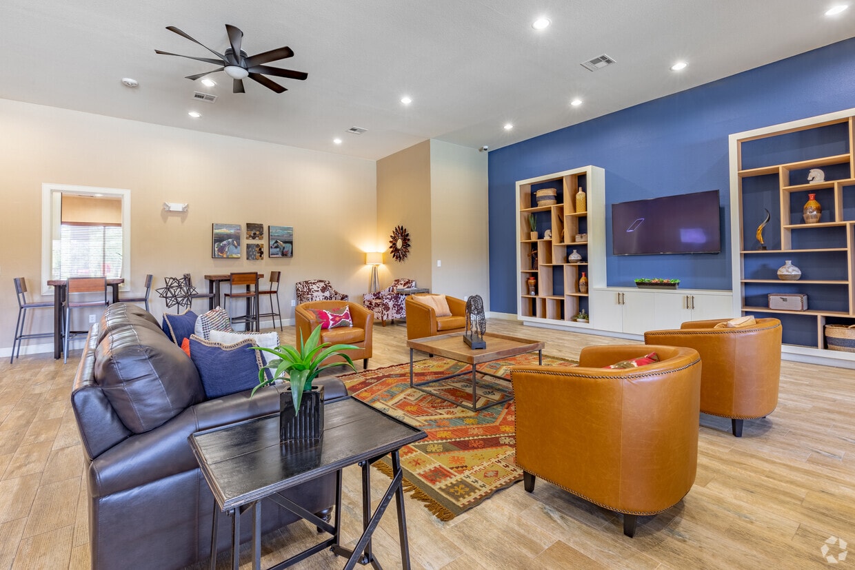 Paso Fino Apartment Homes - 10729 Shaenfield Rd San Antonio, TX 78254 ...