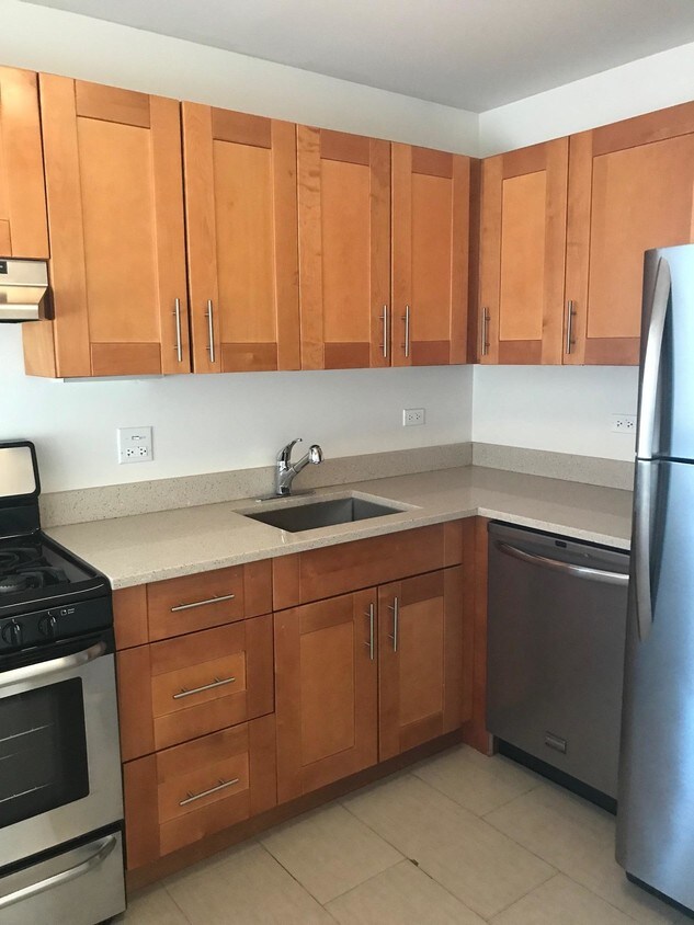 25-50-50 Crescent St Unit 4-C, Queens, NY 11102 - Room for Rent in ...