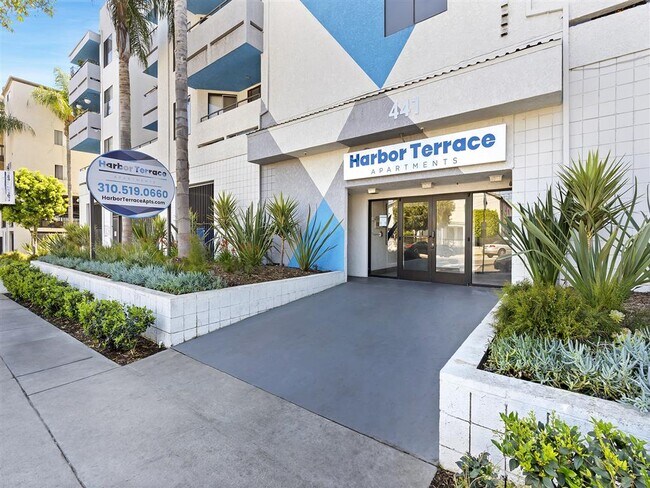 Harbor Terrace - Apartments in San Pedro, CA | Apartments.com
