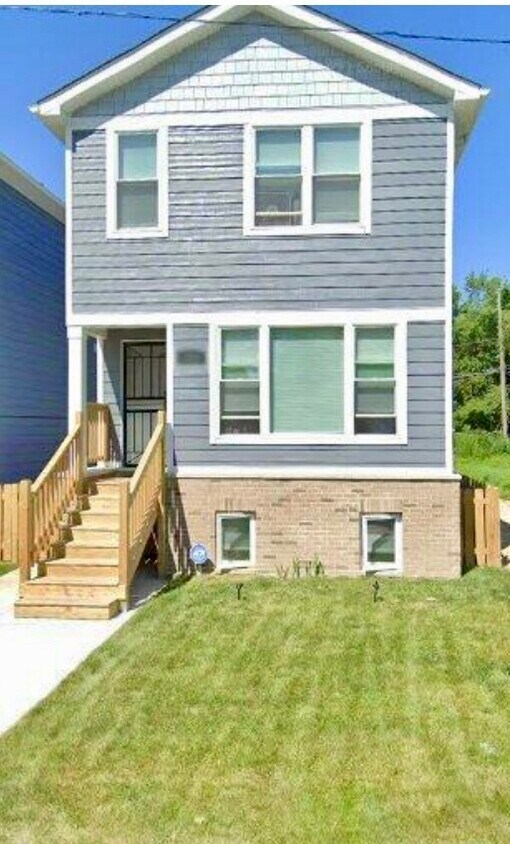 12018 S Emerald Ave, Chicago, IL 60628 - House Rental in Chicago, IL ...