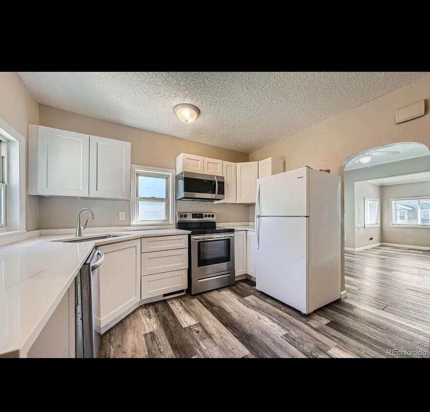 1746 Galena St, Aurora, CO 80010 - House Rental in Aurora, CO ...