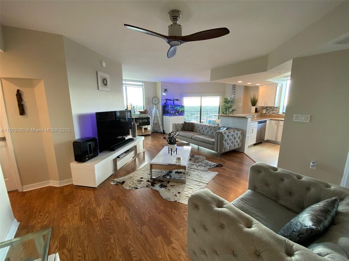 4242 NW 2nd St Unit 1216, Miami, FL 33126 - Room for Rent in Miami, FL ...