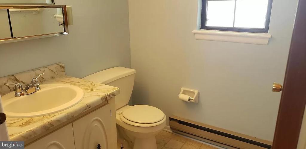 206 Yorktowne Dr, Mystic Islands, NJ 08087 - House Rental in Mystic ...