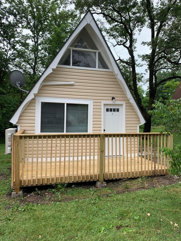 5200 E St Charles Rd Unit C, Columbia, MO 65201 - Room for Rent in ...