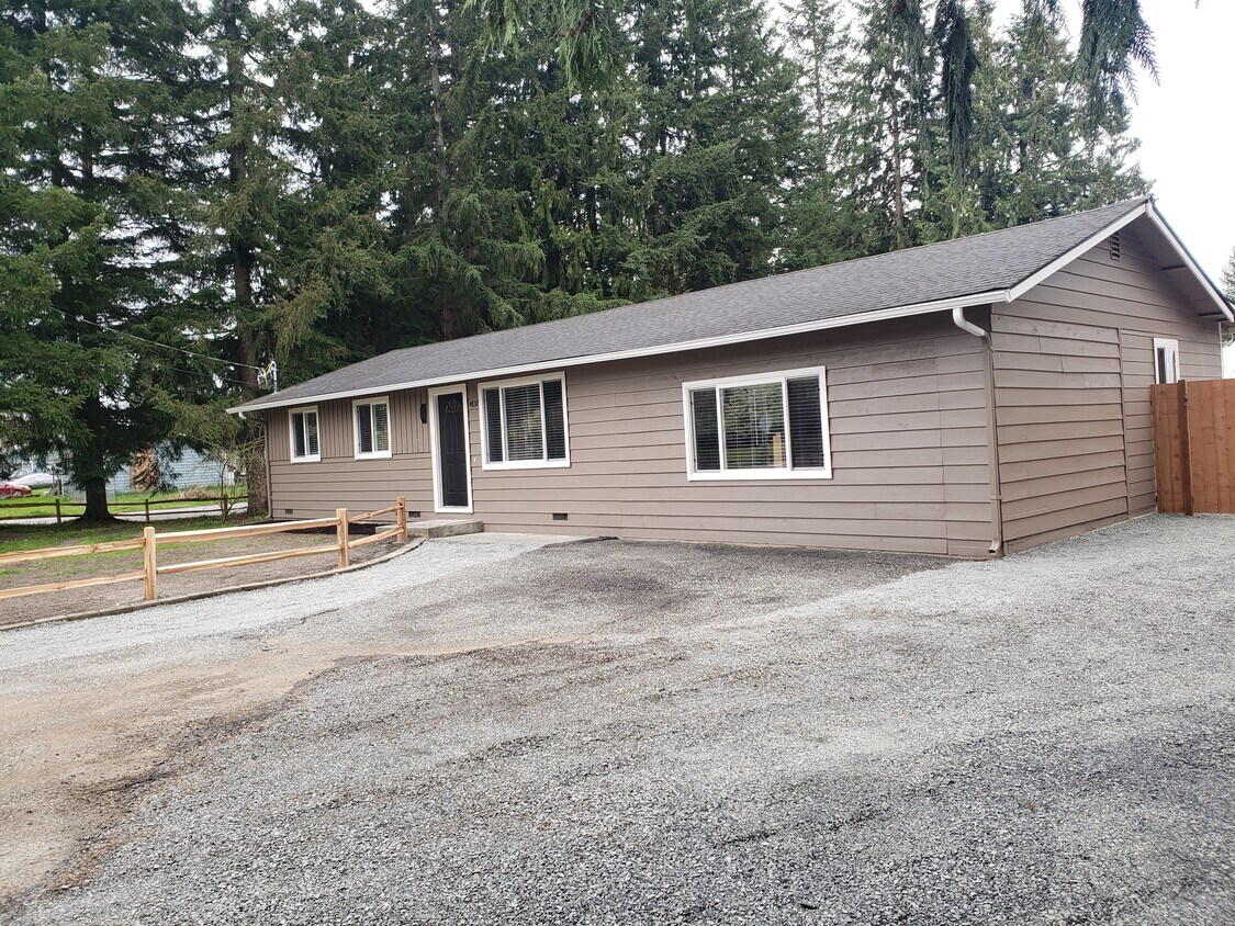 4832 Cemetery Rd, Arlington, WA 98223 - House Rental in Arlington, WA ...