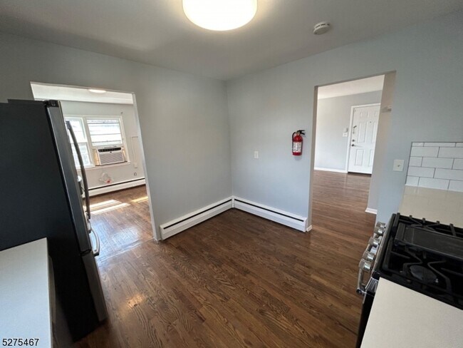 12 Brown St Unit 2, Maplewood, NJ 07040 - 12 Brown St Maplewood, NJ ...