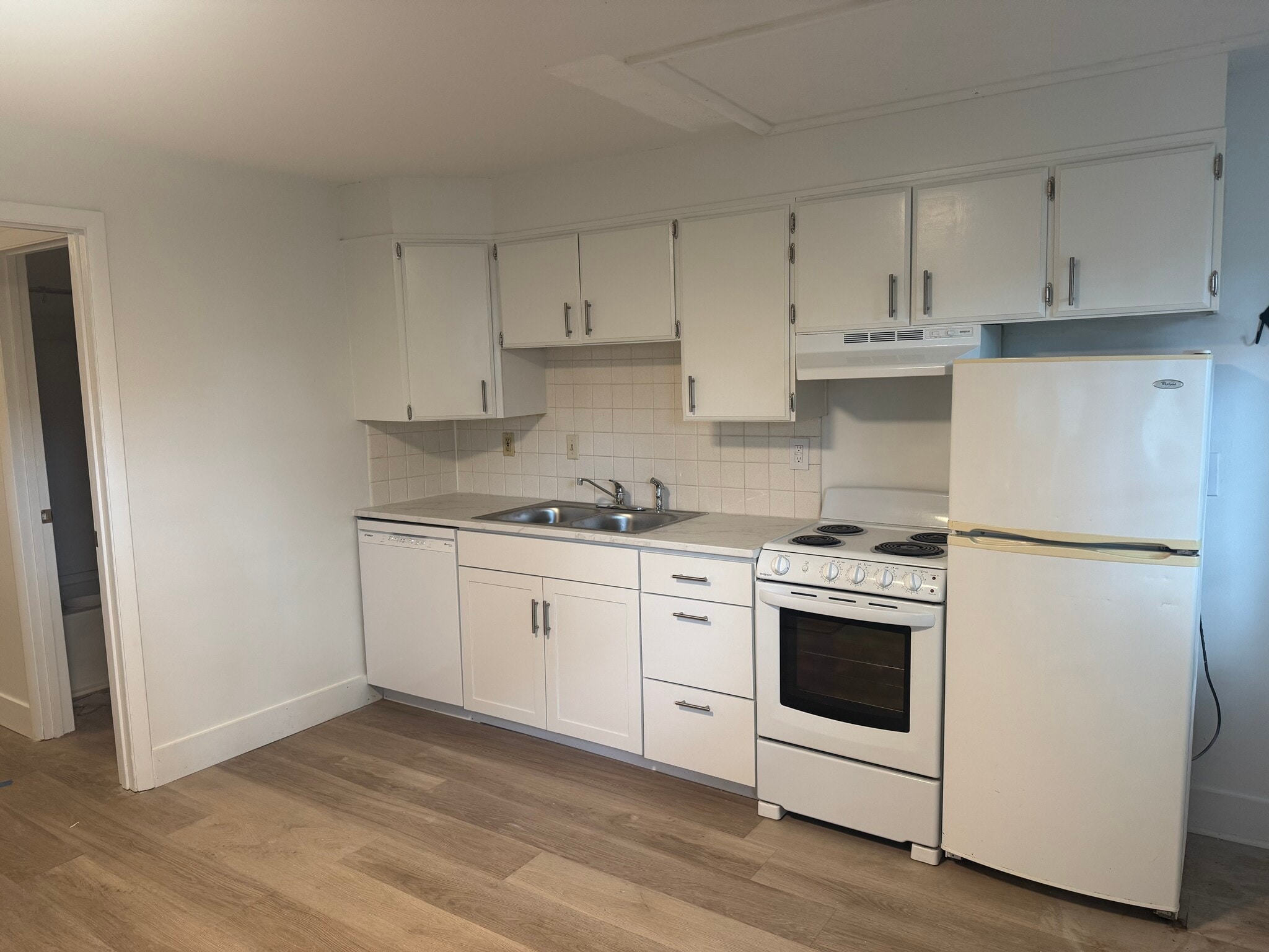 140 Howard St Unit 4, Burlington, VT 05401 - 140 Howard St Burlington ...