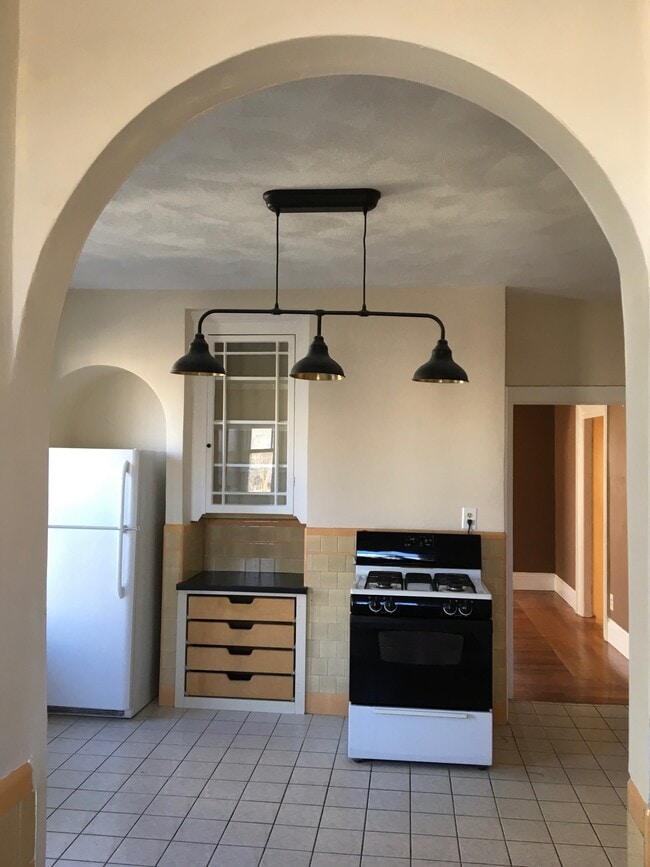 1 Bell St, Providence, RI 02909 - Apartments in Providence, RI ...