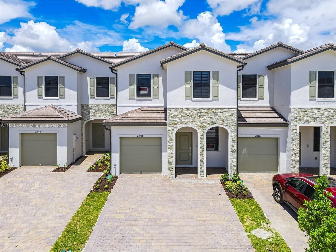 23134 SW 129th Pl, Goulds, FL 33170 - Townhome Rentals in Goulds FL ...