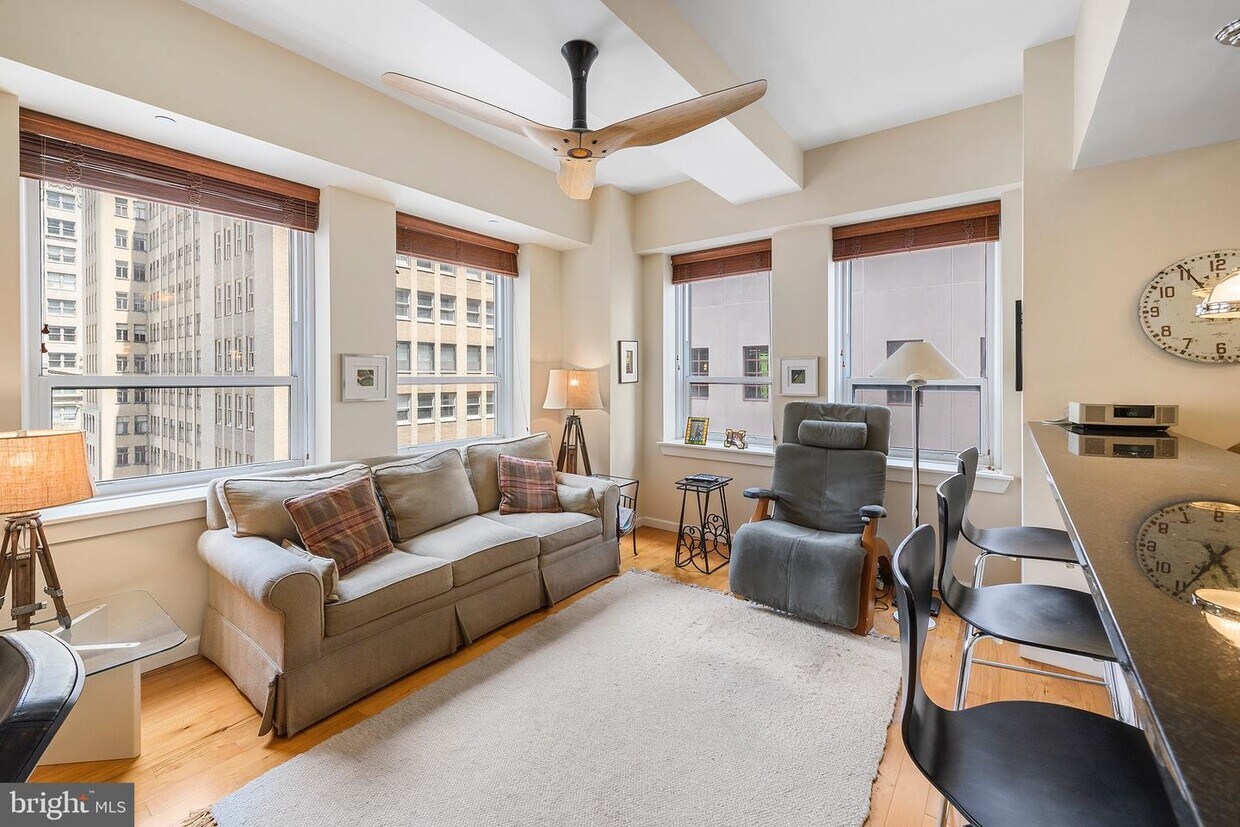 1425 Locust St Unit 7A/B, Philadelphia, PA 19102 - Room for Rent in ...