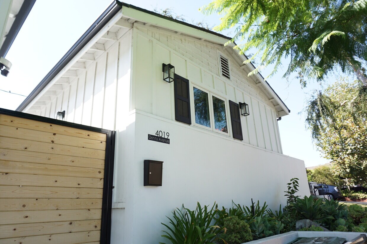 4019 Denny Ave, Studio City, CA 91604 - House Rental in Studio City, CA ...