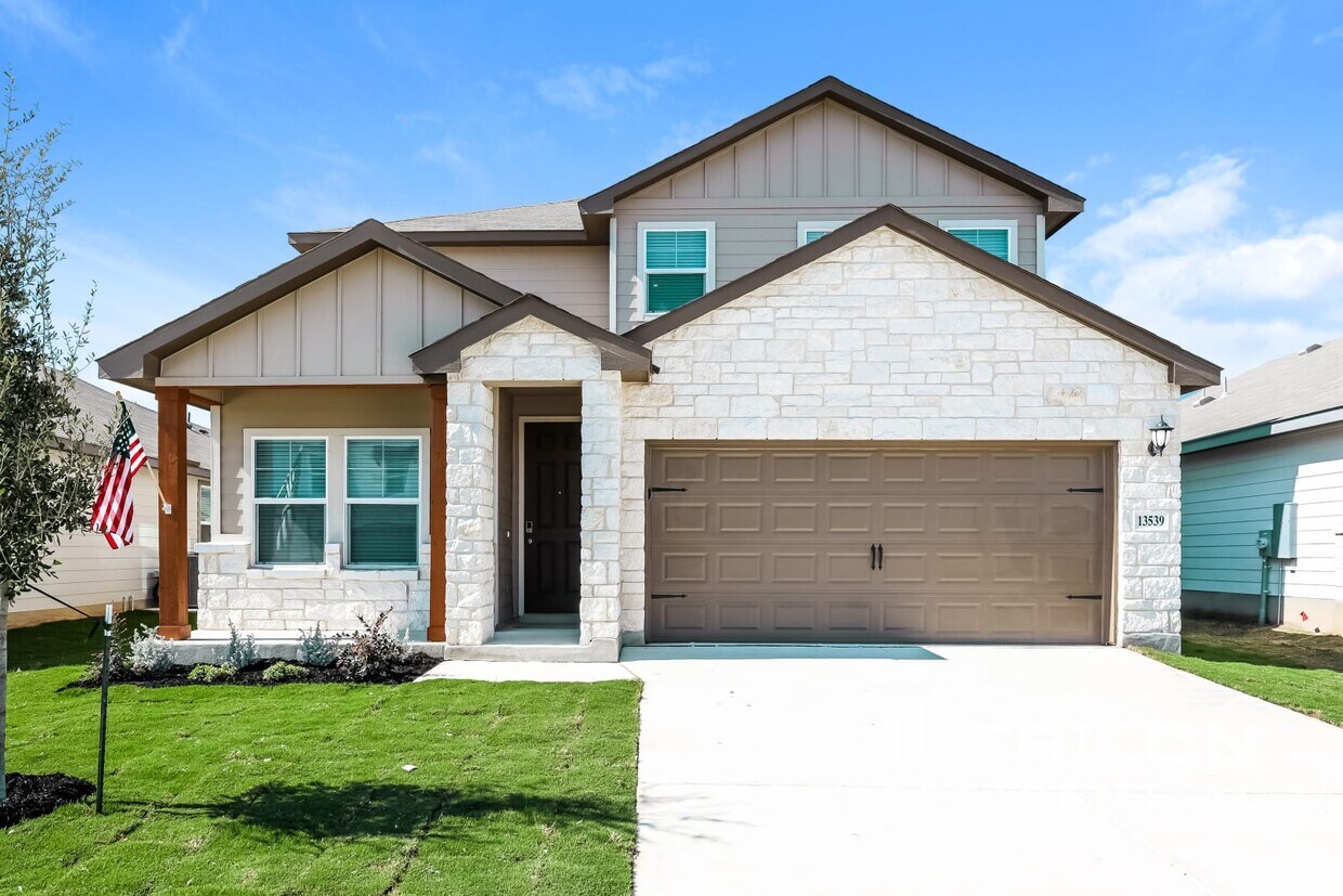 13539 Paxton Blvd, Saint Hedwig, TX 78152 | Apartments.com