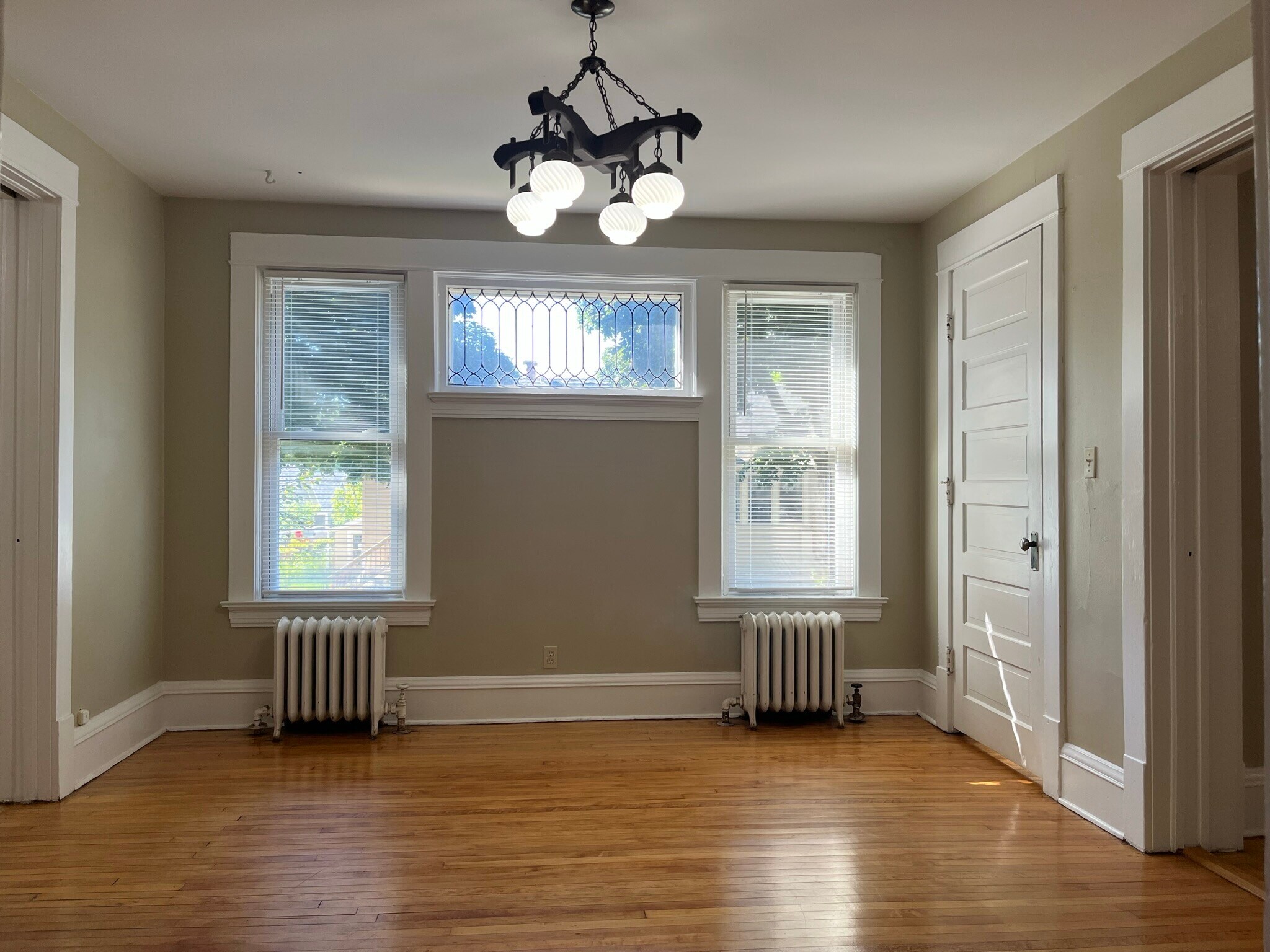 2478 S Burrell St Unit Lower, Milwaukee, WI 53207 - 2478 S Burrell St ...