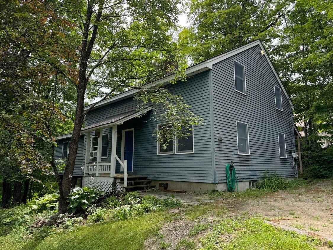 50 Courtney Rd, Woodstock, NH 03262 - House Rental in Woodstock, NH ...