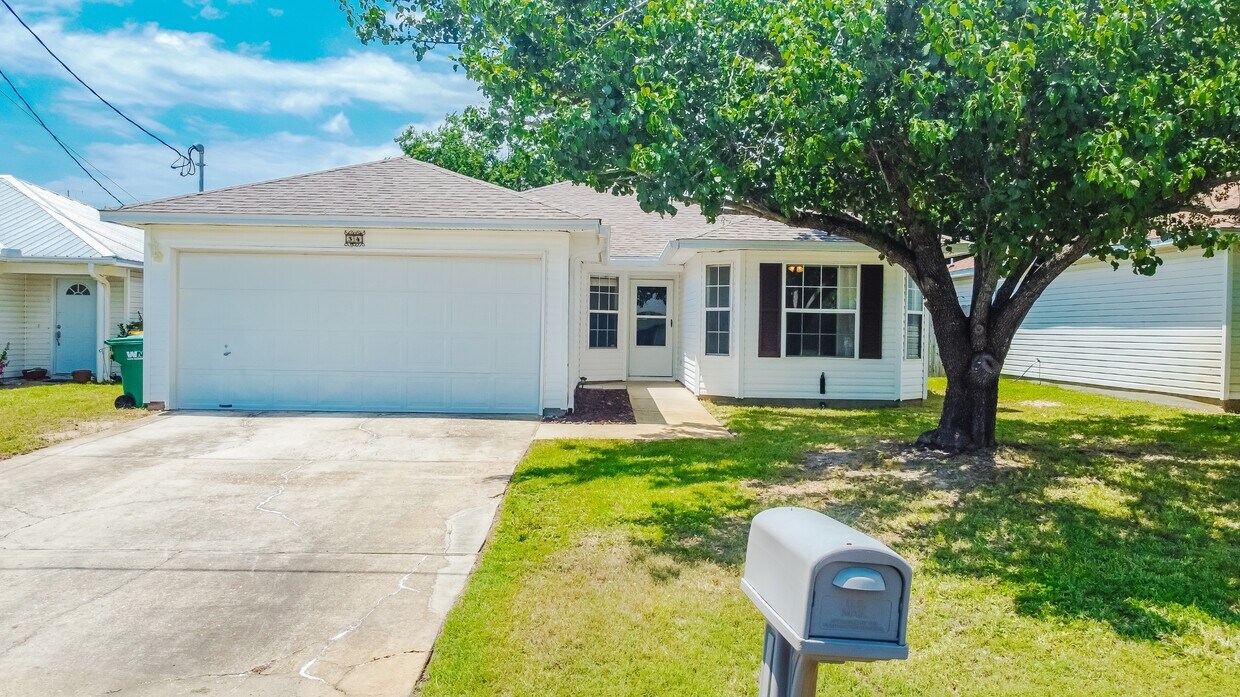 34 Stowe Rd, Mary Esther, FL 32569 - House Rental in Mary Esther, FL ...