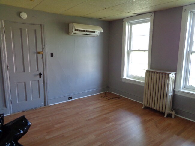 130 N 4th St Unit #4, Columbia, PA 17512 | Apartments.com