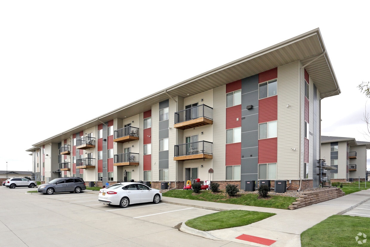 Meadowlark Place - 1250 Se 11th St Grimes, IA 50111 | Apartments.com