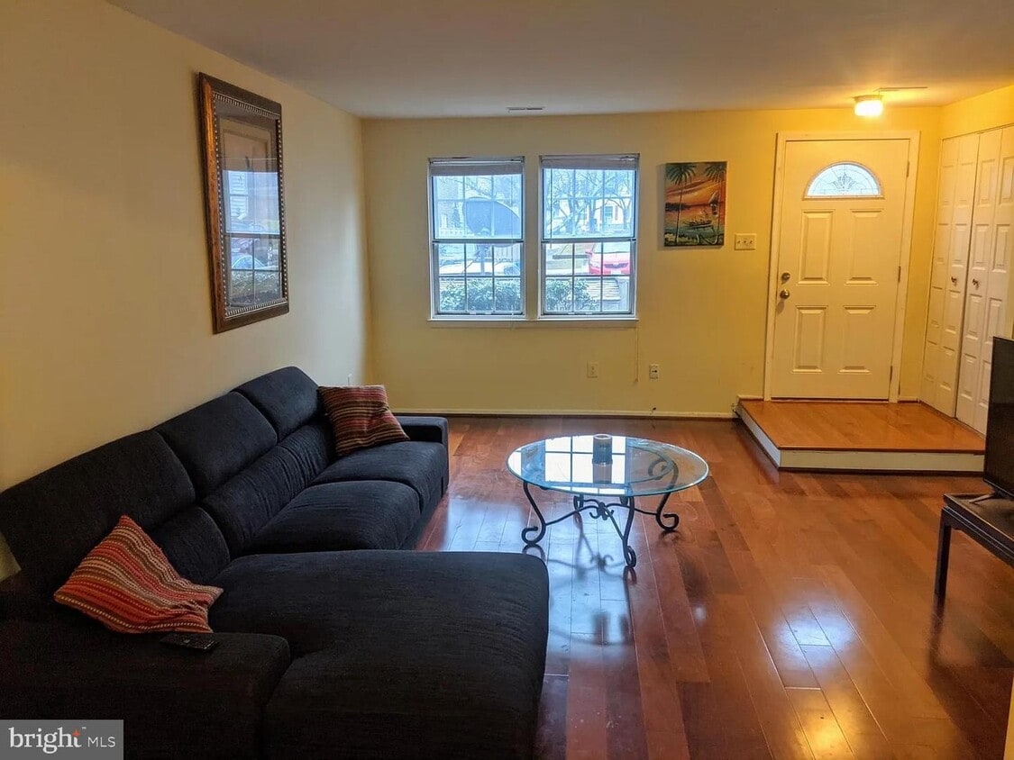 13248 Musicmaster Dr, Silver Spring, MD 20904 - Townhome Rentals in ...