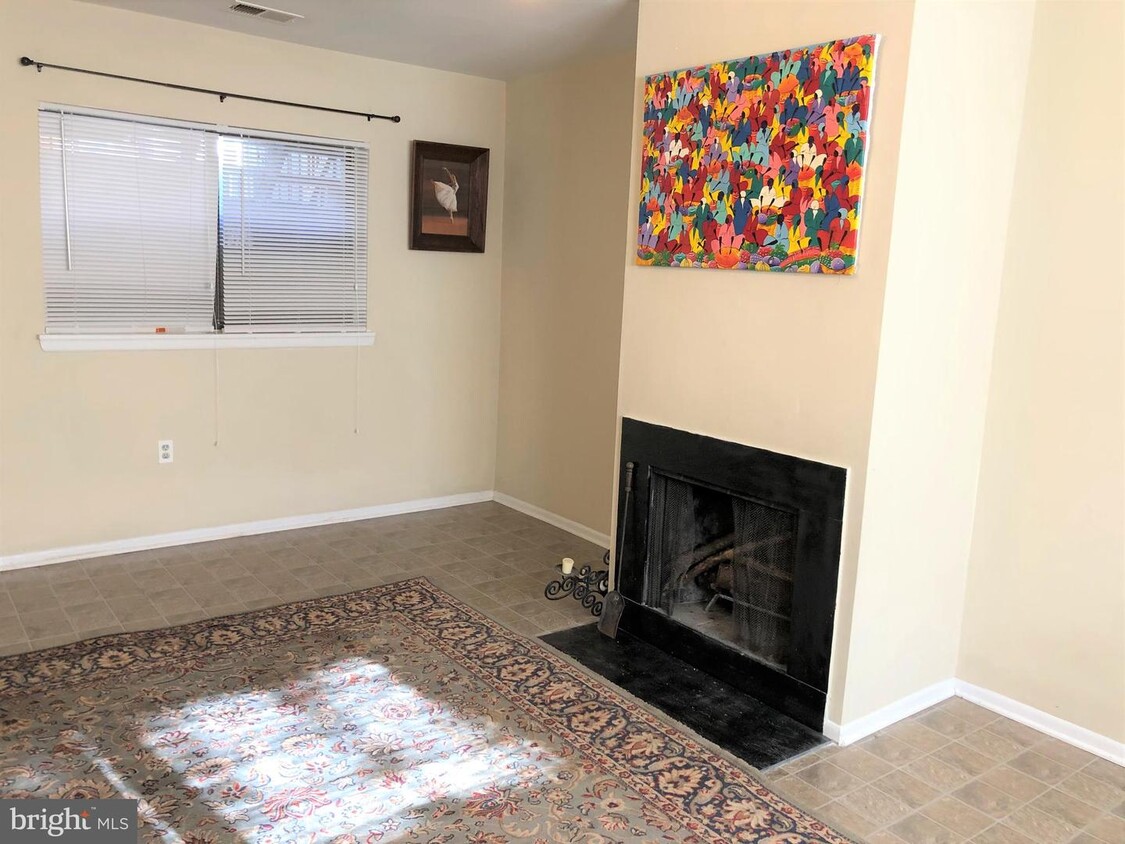 18943 Pine Ridge Ln, Germantown, MD 20874 - Townhome Rentals in ...