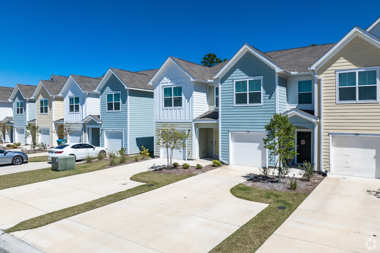 Covey Homes Grand Lagoon Townhomes for Rent - Panama City Beach, FL ...