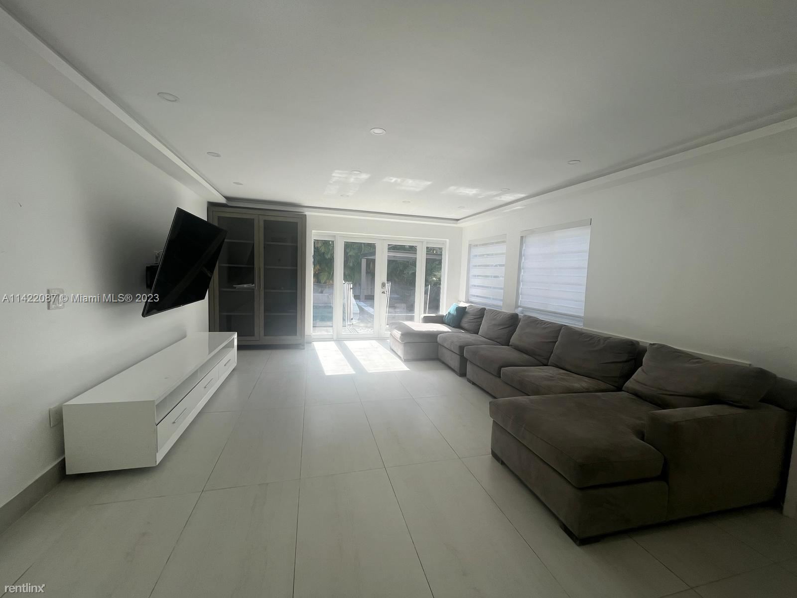 9509 Bay Dr, Surfside, FL 33154 - House Rental in Surfside, FL ...