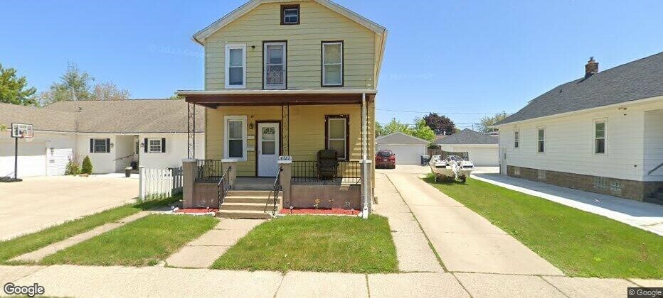 4527 23rd Ave Unit Upper, Kenosha, WI 53140 - Apartments in Kenosha, WI ...