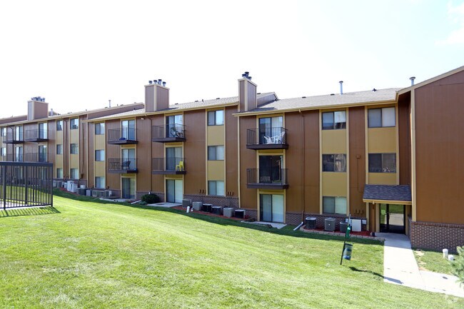 Fox Ridge Apartments - Apartments in Omaha, NE | Apartments.com