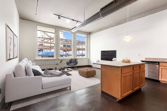 The Lofts of Merchants Row - Apartments in Detroit, MI | Apartments.com