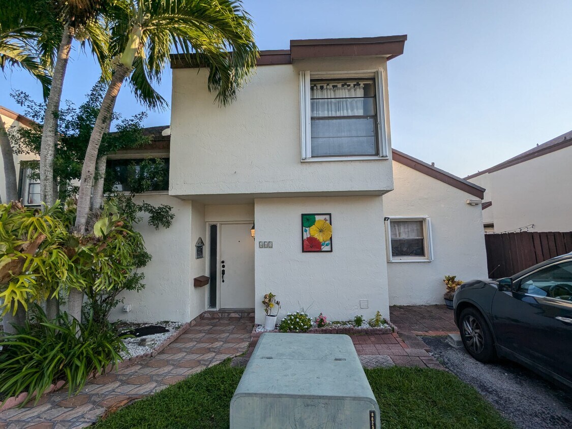 461 NW 98th Ct Unit 461, Miami, FL 33172 - Condo for Rent in Miami, FL ...
