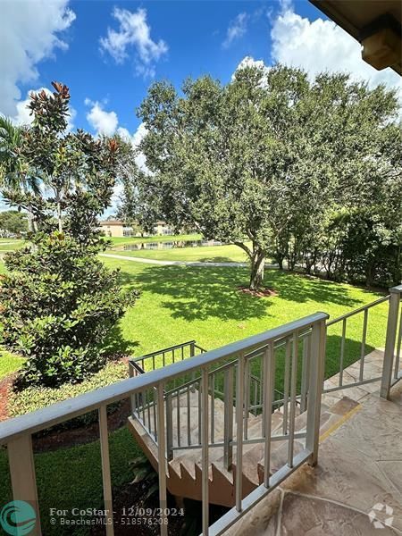 Kings Point Normandy Apartments for Rent with Hardwood Floors - Delray ...