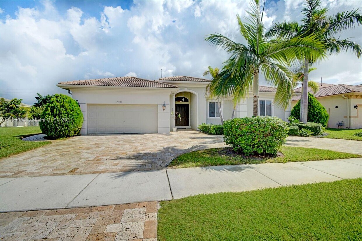 19243 SW 60th Ct, Southwest Ranches, FL 33332 - House Rental in ...