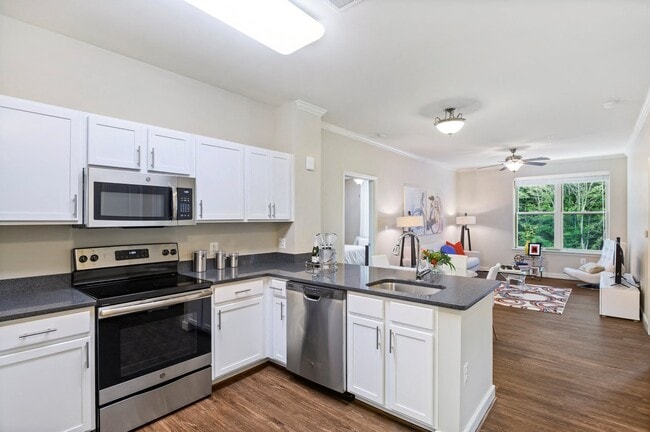 Rolling Brook Village Apartments for Rent with Wheelchair Access ...