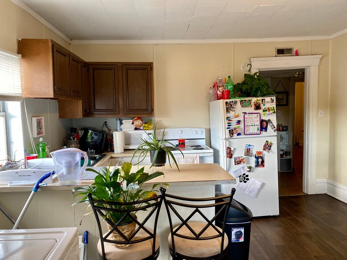 1601 6th Ave Unit 1601#2, Huntington, WV 25703 - Apartments in ...