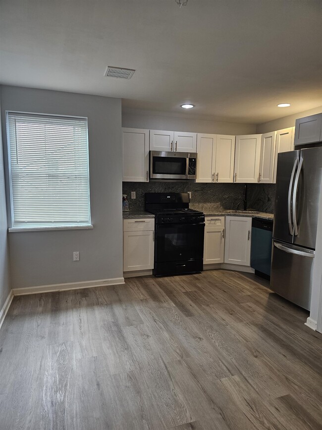 413-415 9th St Unit 305, Union City, NJ 07087 - Condo for Rent in Union ...