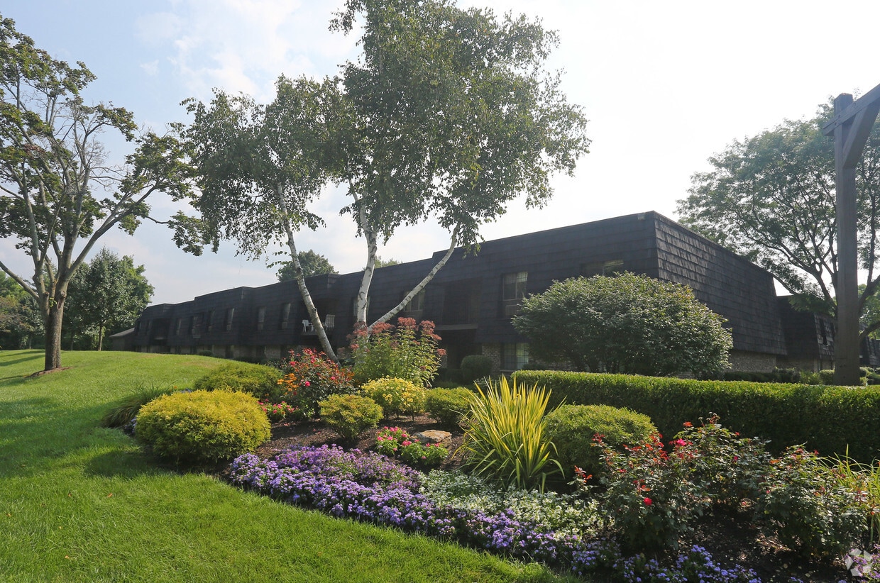 Bethlehem Terrace Apartments - 47 Meadowbrook Dr Slingerlands, NY 12159 ...