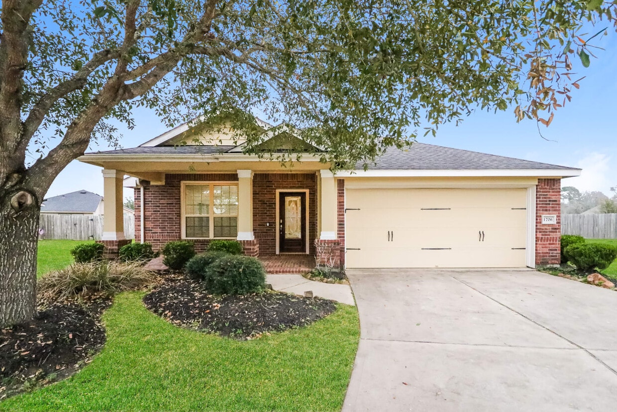 1706 Manchester Crossing Dr, Fresno, TX 77545 | Apartments.com