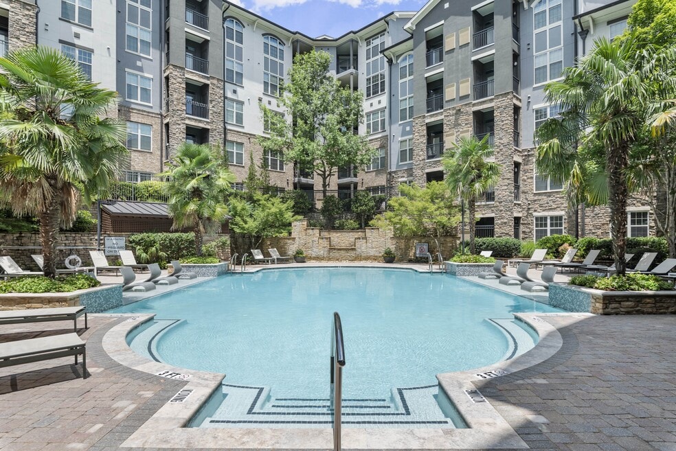 New Apartments for Rent with a Walk-In Closet in North Druid Hills ...