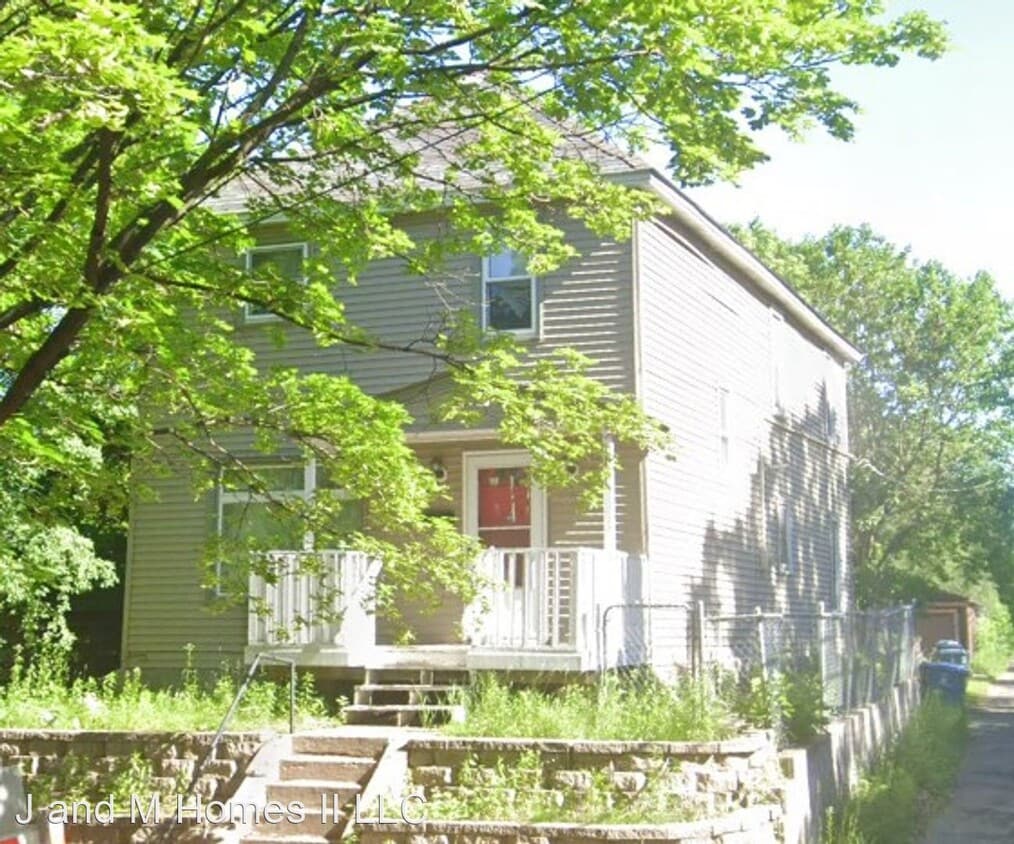 1111 28th Ave NE, Minneapolis, MN 55418 - House Rental in Minneapolis ...