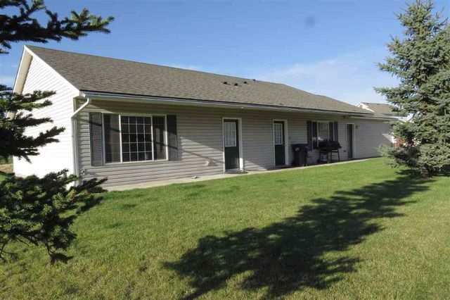 3136 Meadow Glen Lane, Cheney, WA 99004 - Townhome Rentals in Cheney WA | Apartments.com