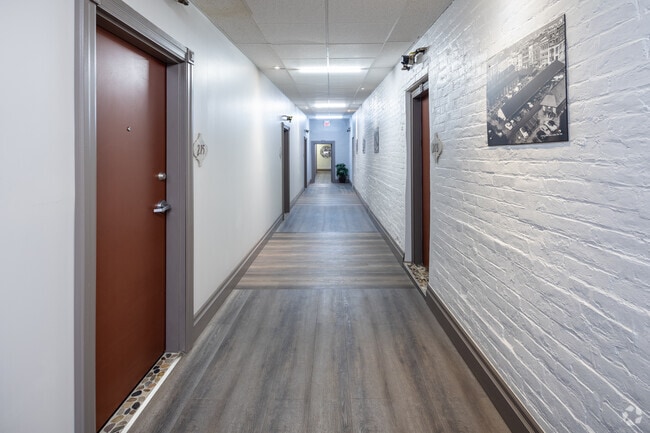 123 King St, London, ON N6A 1C3 Apartments - 123 King St London, ON ...