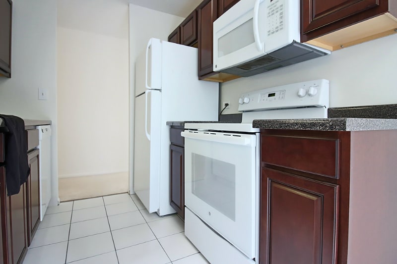 1202 N Stone St, Chicago, IL 60610 | Apartments.com