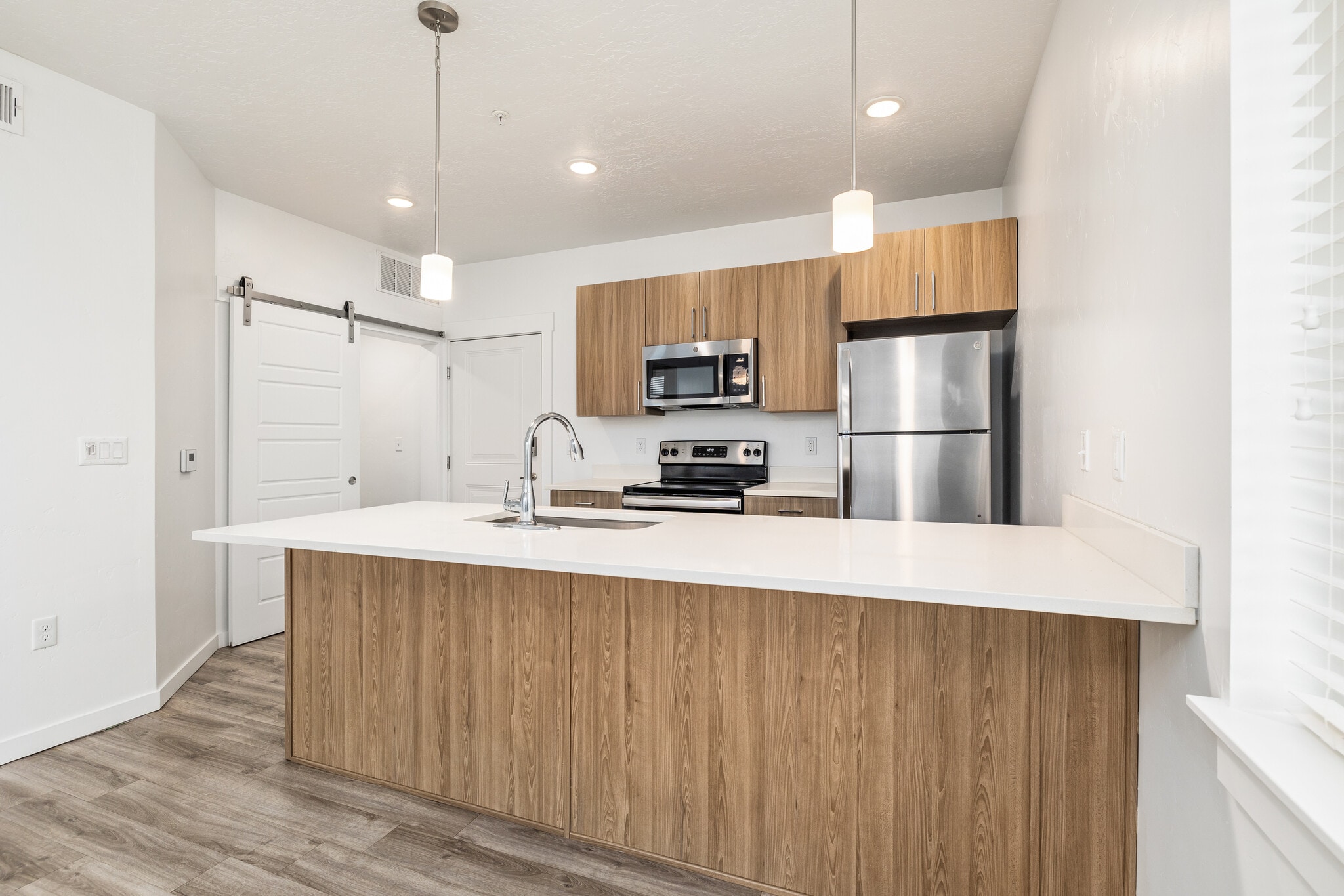 Village East Apartments & Townhomes - 12000 W Fairview Ave Boise, ID ...