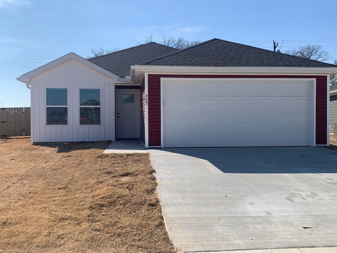 305 Foliage St, Decatur, AR 72722 - House Rental in Decatur, AR ...